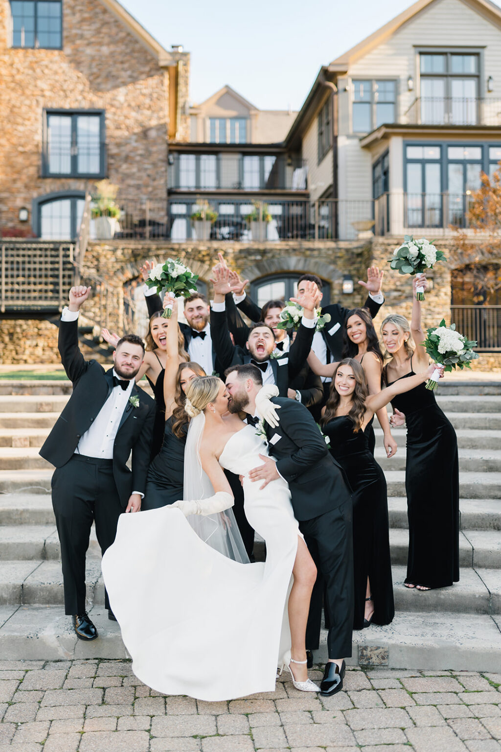 Black and White Lake House Inn Wedding in Perkasie ...