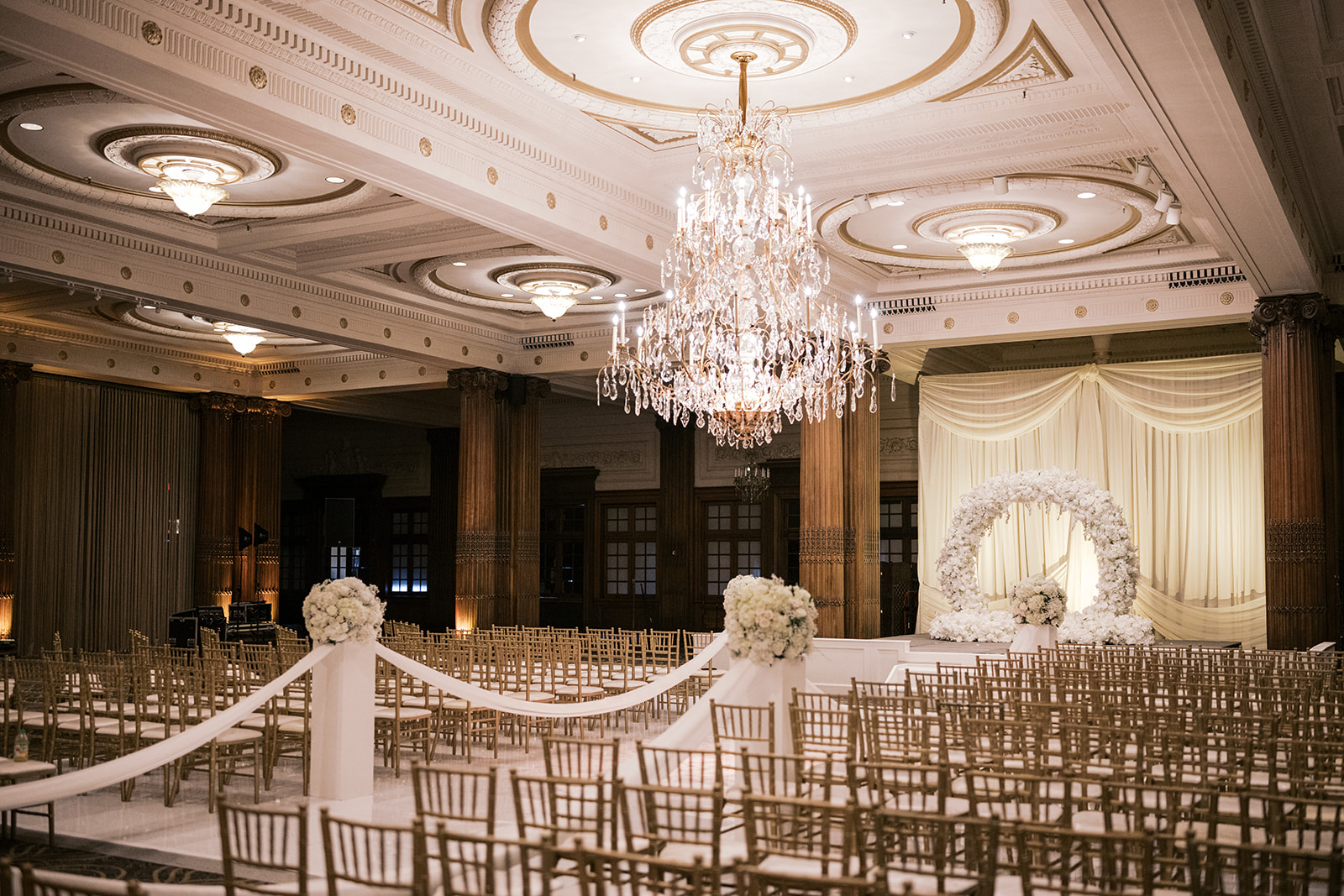 Irresistibly Dramatic Candlelit Wedding at The Crystal Tea Room ...